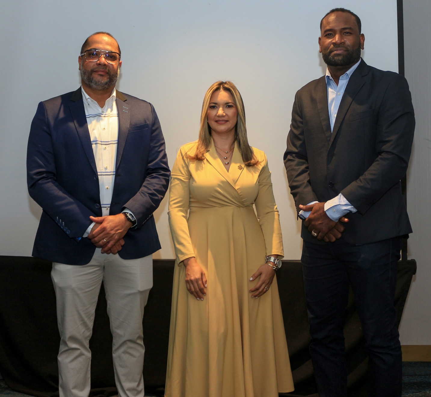 Presentan la innovadora tarjeta "SOS CARD" para situaciones de ...