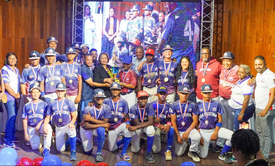 ¡San Cristóbal marca un hito! Campeón de Latinoamérica en el Premundial U12 de la Pony League ...